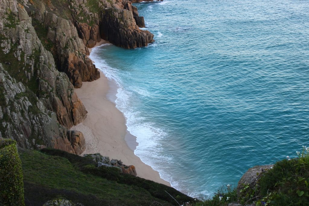Why Cornwall is Perfect for a Seaside Escape | Beach Stays
